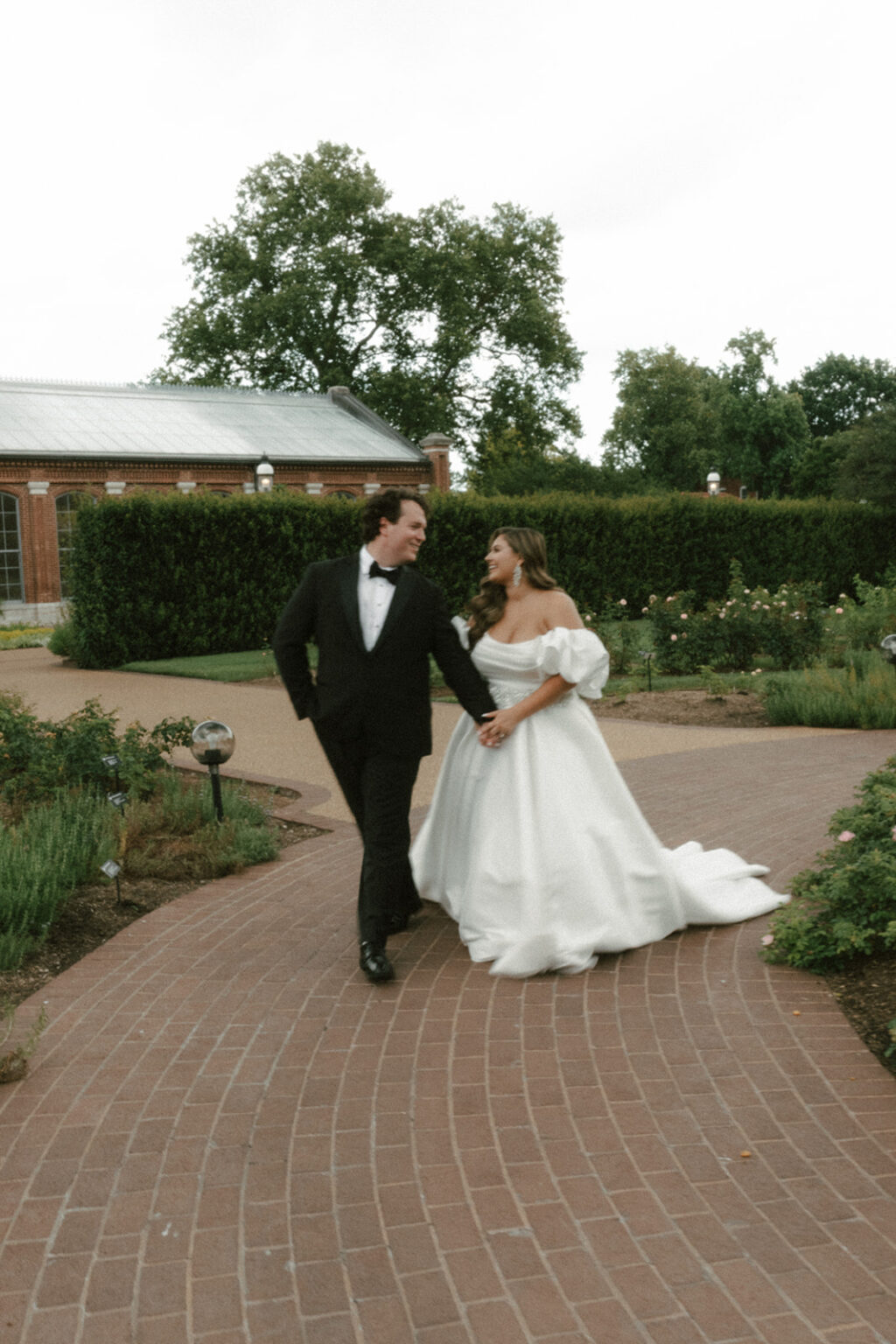Planning a Dreamy Missouri Botanical Garden Wedding? Here’s What You ...