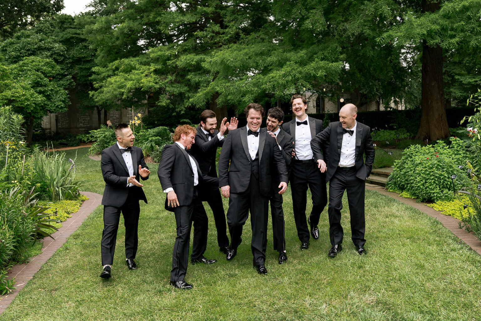 Planning a Dreamy Missouri Botanical Garden Wedding? Here’s What You ...